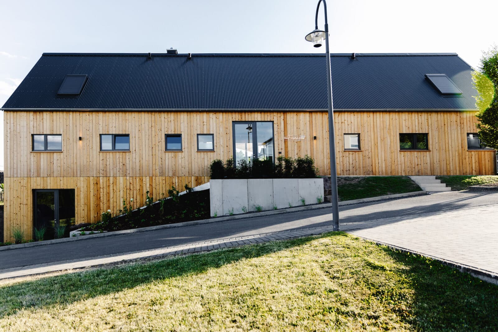 Das Farmhaus: Design-Ferienhaus für große Gruppen und Familien an der ...